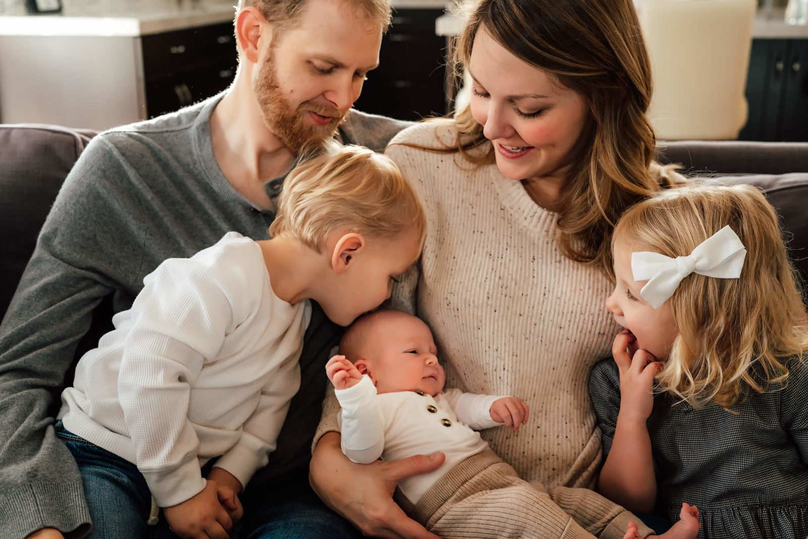 Reasons to Consider an In-Home Newborn Session